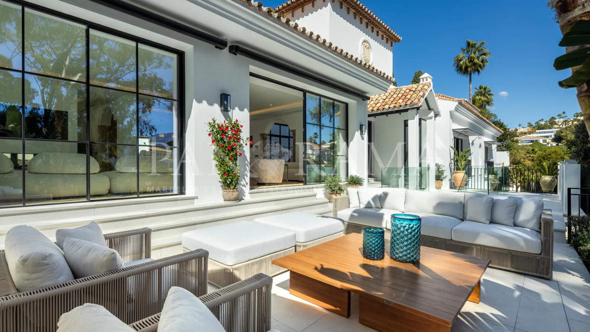 Villa for sale in La Quinta, Benahavis - €5,950,000 - Panorama