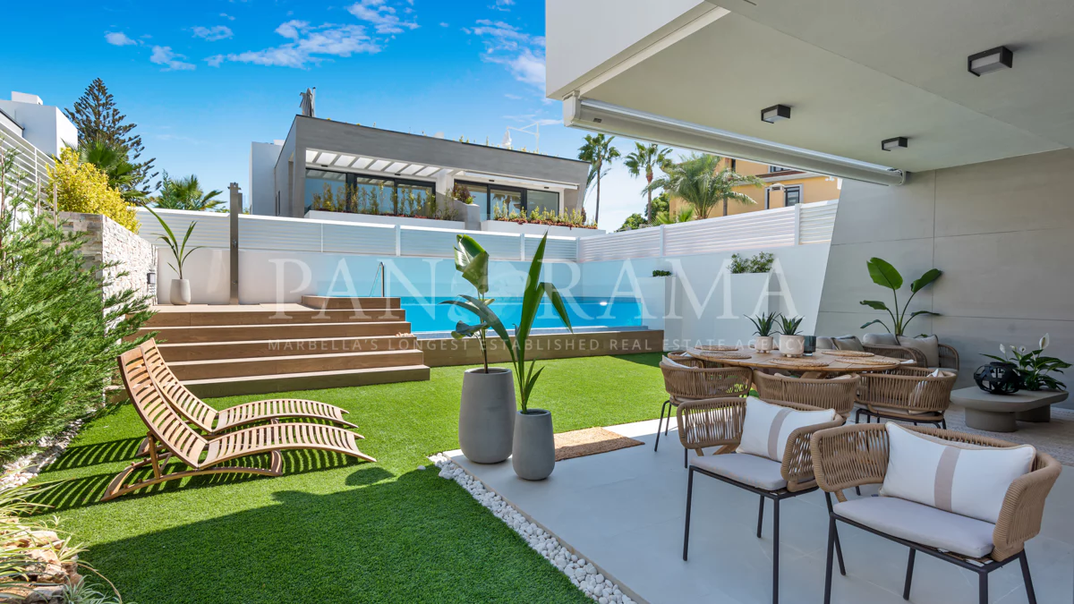 Semi Detached Villa for sale in Puerto Banus, Marbella - €2,395,000 ...